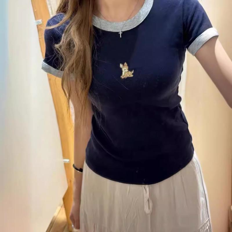 ・カテゴリ: Tシャツ・スタイル: 甜美風、清新甜美・主な素材: 綿70%以上80%未満・ネックライン: クルーネック・袖丈: 半袖・柄: アニマル・仕様: イージーケア加工・シルエット: スリムフィット・着丈: ショート丈（約40cm超5...