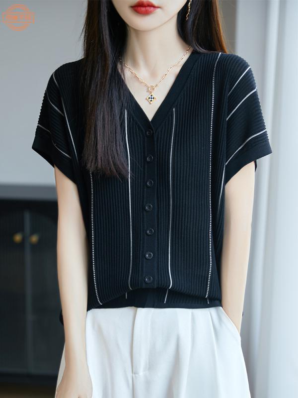 ・カテゴリ: Tシャツ・主な素材: テンセル95%以上・柄: 3D効果・スタイル: カーディガン風、エレガント、お姉系・袖丈: 半袖・仕様: ニット・シルエット: ルーズフィット・着丈: 50cm超65cm以下・ネックライン: Vネック・袖...