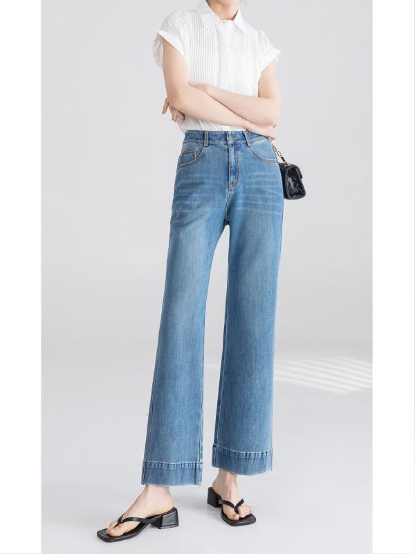 ・カテゴリ: 牛仔パンツ・主な素材: 綿 50%以上70%未満、ポリウレタン 30%以下・生地: デニム・スタイル: きれいめ通勤、都市風、上品エレガント・シルエット: ベルボトム・パンツ丈: クロップドパンツ・ウエスト位置: ハイウエスト...