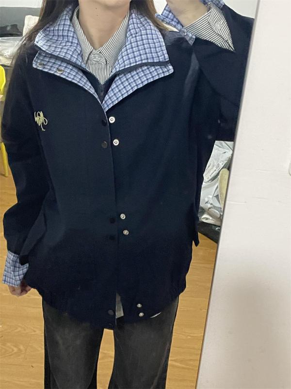 ・カテゴリ: ジャケット・スタイル: コンサバ、フェミニン・主な素材: シェニール・素材割合: スパンデックス30%以下・ネックライン: POLO襟・袖丈: 長袖・袖型: レギュラースリーブ・シルエット: ルーズフィット・カラー展開: ネイ...