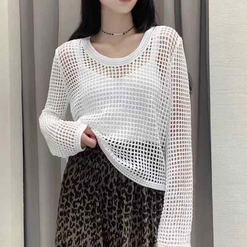 ・カテゴリ: セーター・主な素材: スパンデックス・厚み: 薄手・セット内容: 単品・スタイル: プルオーバー・袖の種類: レギュラースリーブ・ネックライン: クルーネック・袖丈: 長袖・ディテール: 透け感・カラー展開: ホワイト、ブラッ...