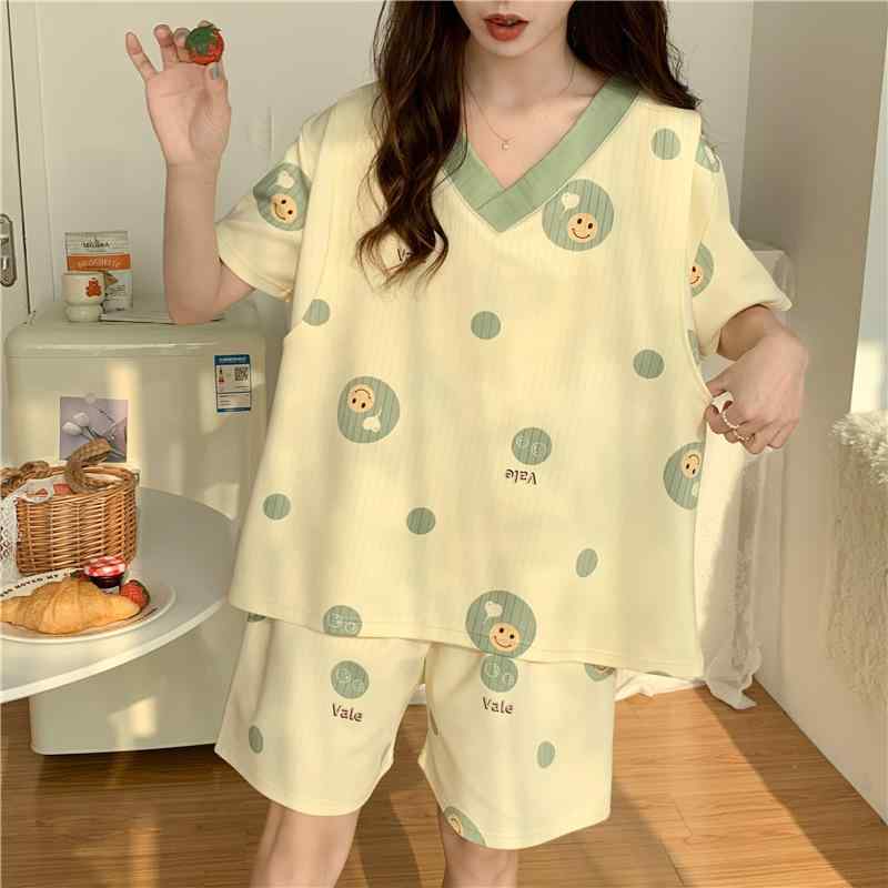 パジャマ レディース マタニティ 授乳服 大きいサイズ 産後 部屋着 ルームウェア 上下セット 半袖 ショートパンツ 薄手 夏用 オールシーズン 接触冷感 ゆったり 通気性 快適 妊婦服 授乳口付き・素材: ポリエステル100%・スタイル:...