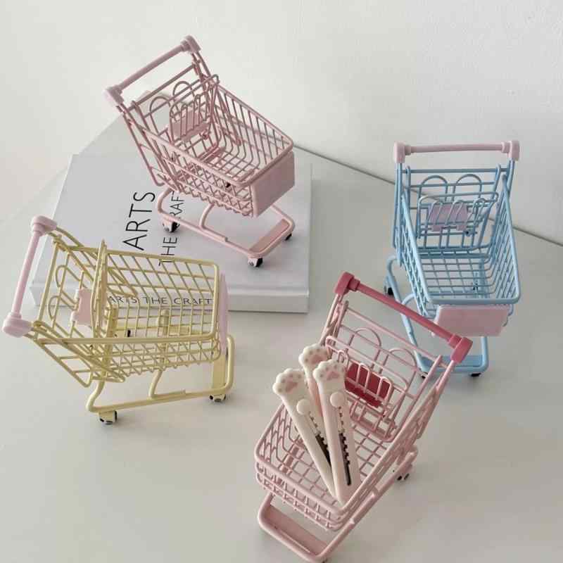 収納ボックス 卓上 ミニ ショッピングカート アイアン かわいい おしゃれ コスメ収納 メイクスポンジホルダー 雑貨 小物入れ インテリア ディスプレイ・素材: 金属・主な素材: 鉄・スタイル: 北欧・カラー展開: 中号車ピンク, 中号車ブ...