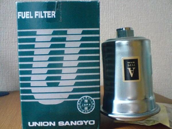 燃料フィルター/フューエルエレメント/FUEL ELEMENT メーカー：ユニオン産業 品番: JF-301 純正番号 4027562,1R0710,9L9100,CBP0201,FF183 材質_仕上 ●本体サイズ【高さ】(mm):140...