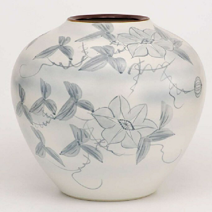 サイズ：径25×高24cm ■生産地：日本 ■素材：磁器 在庫限りの限定品になります 完売・破損等で発送が出来ずらキャンセルさせて頂く場合がございます 九谷焼の花瓶は、花瓶自体が華やか物も多く、シンプルな花を一輪挿すだけでも十分に映えます。...