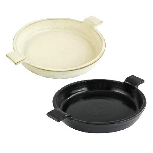 サイズ：W255×D210×H45mm 材質：耐熱陶器 生産国：日本　 肉や魚をグリルしたり、キッシュやラザニアを作るのに丁度良いサイズです。 手引きで成形されているため、シンプルでモダンな形状にも人肌の暖かみを感じるアイテムです。　