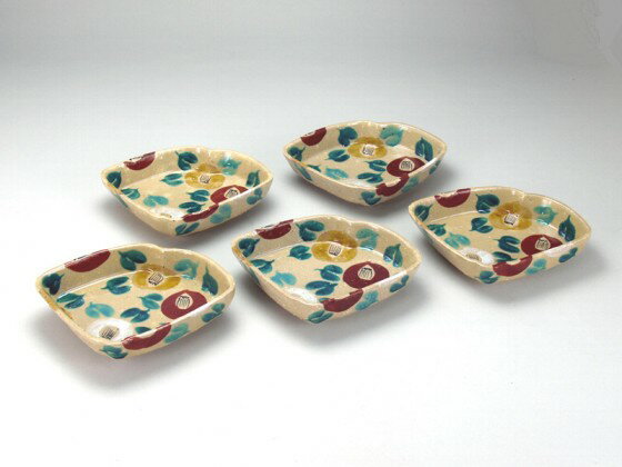 ■サイズ：縦16.0cm、横18.0cm、高4.5cm ■生産地：日本 ■素材・成分：陶器 ■贈り物に最適。 ■ギフト包装をご希望の際は備考欄へ明記、またはメールにてお知らせ下さい。 ■包装紙は画像と異なる場合が御座います。 ■通常2日〜5...