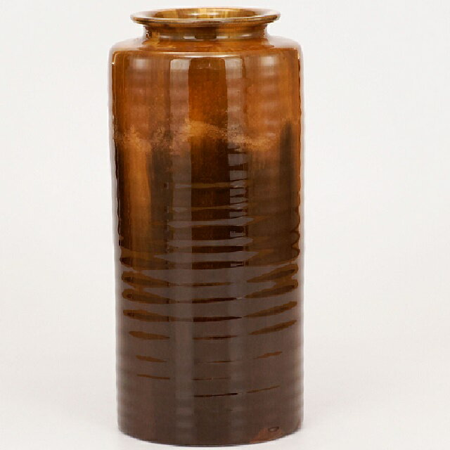 サイズ：径11×高24cm ■生産地：日本 ■素材：磁器 在庫限りの限定品になります 完売・破損等で発送が出来ずらキャンセルさせて頂く場合がございます 九谷焼の花瓶は、花瓶自体が華やか物も多く、シンプルな花を一輪挿すだけでも十分に映えます。...