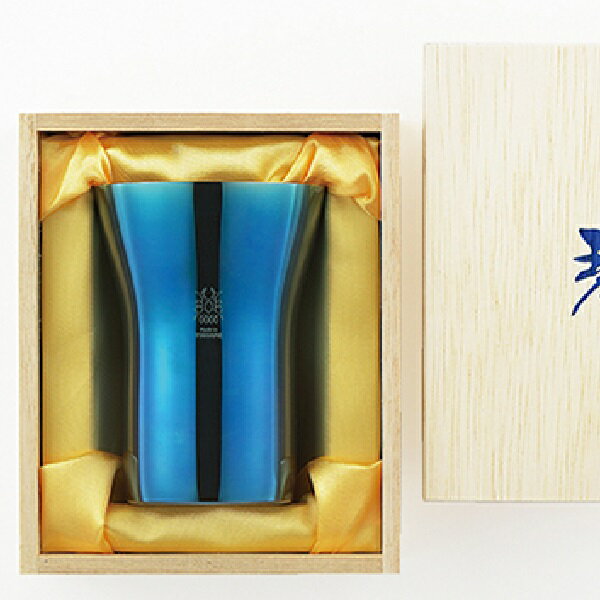 サイズ：約φ75×105mm（約103g・300ml） 材質：18-8ステンレス（銀メッキ古美仕上げ） 生産国：日本 日本古来より伝統的な銀いぶし仕上げの優美な酒器。 最高級のステンレスカップを、職人技で徹底的に磨き込み、細部にまでこだわっ...