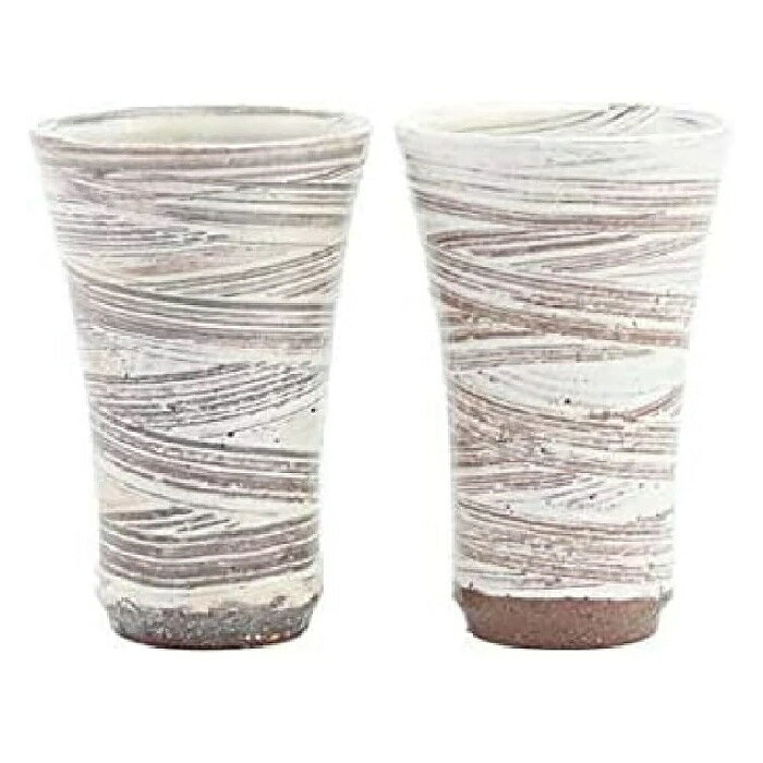 サイズ： 約径8.5×13.5cm 容量：300ml 素材：陶器 生産地：日本（萩焼） 作家：服部天龍窯 ※萩焼の色合いは、土と釉薬が溶け合って生まれます。 ひとつとして同じ色合いのものはございません。 焼き上がりの商品を検品し、弊社基準に...