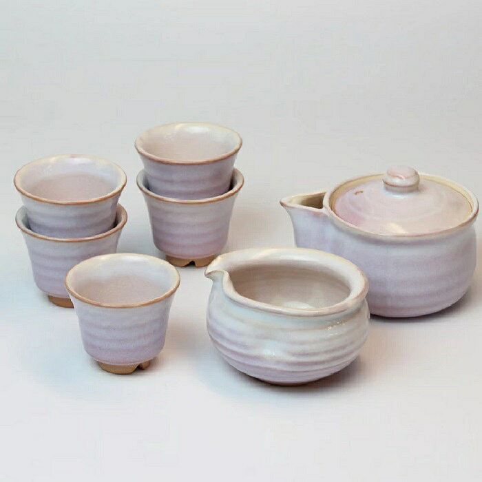 サイズ： 急須：約φ8.5×H8.0cm（200ml） さまし：約9.0×8.5×H5.5cm（160ml） 碗：約φ6.0×H5.0cm（60ml）×5 素材：陶器 生産地：日本（萩焼） 作家：椿秀窯 ■取り扱い 電子レンジは、温め程度な...