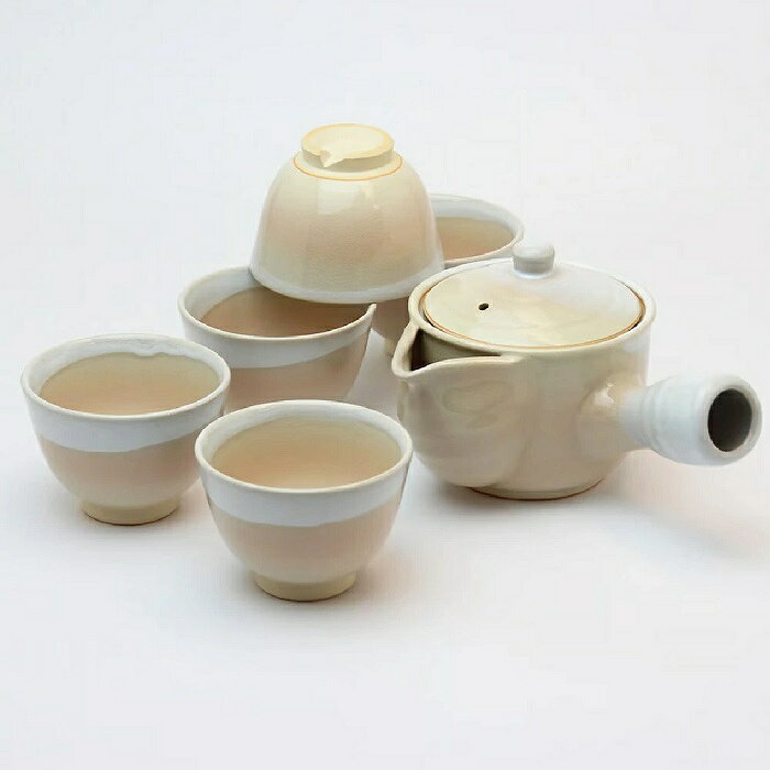 サイズ： 急須：約φ10.0×H9.5cm（340ml） 碗：約φ8.0×H5.5cm（130ml）×5 素材：陶器 生産地：日本（萩焼） 作家：椿秀窯 ■取り扱い 電子レンジは、温め程度なら使用可能です。 食洗機をご使用の際は、食器同士が...