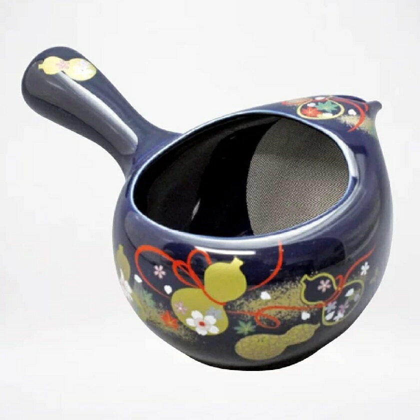 容量：400ml 生産地：日本 材質：陶器 茶こし：えむ網茶こし 作家：晶窯 手造り品の為、サイズ・形・色合いが若干異なる場合があります。 フタなし急須の『ちゃーみる』です。 茶葉の広がり具合がよく分かる。 お湯の量は、一目瞭然です。 茶葉...