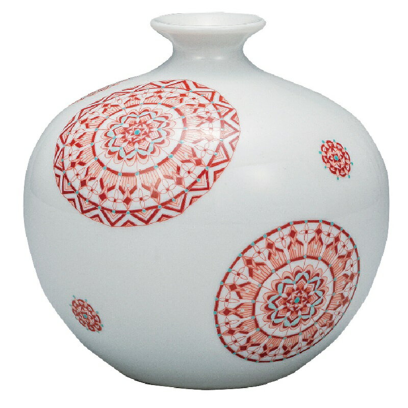 サイズ：径16 高16 (cm) 素材：磁器 生産地：日本 九谷焼の花瓶は、花瓶自体が華やか物も多く、シンプルな花を一輪挿すだけでも十分に映えます。 和室だけでなく洋室やモダンなインテリアにも調和し、部屋を華やかに演出してくれます。 観賞用...
