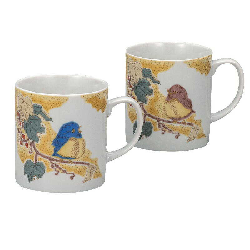 サイズ：径7.5 高8 (cm) 素材：磁器 生産地：日本 九谷焼のマグカップを2つセットにした商品です。 コーヒーやスープ、ホットミルクやお茶等どんな飲み物でも使い勝手がよい器です。 結婚祝いや結婚記念日、陶器婚式や磁器婚式、銀婚式や金婚...