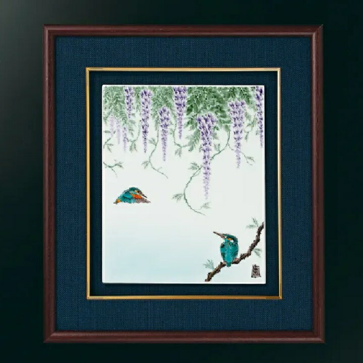 サイズ：縦37.5×横33.5cm 素材：磁器 生産地：日本 古九谷開窯から360年を迎えた経済産業大臣認定伝統工芸・九谷焼 パリ万博に出品されジャパン・クタニとして世界に名を轟かせ、大英、ルーヴルなど世界各地の有名美術館に収蔵された色絵の...