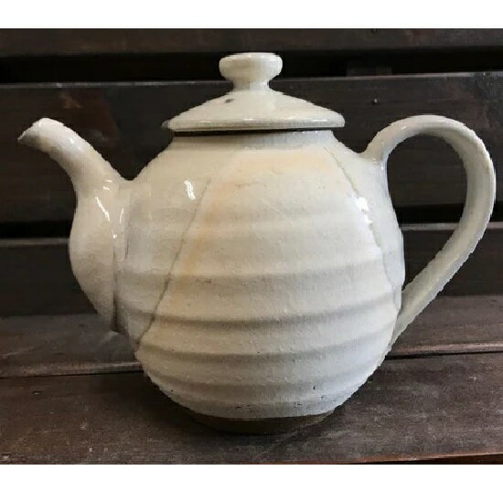 【サイズ】約奥行11.5×幅19×高さ13cm 【容量】約720cc 【材質】陶器製 生産/日本(滋賀県　信楽) 工芸品のためサイズは多少前後する場合がございます。 色・柄は陶器、焼き物の為、一品一品、画像と異なります、ご了承の上ご注文下さ...