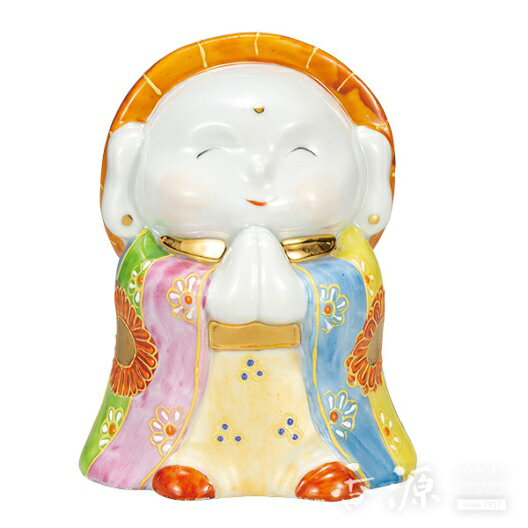 ■サイズ：幅9cm 奥行8.5cm 高さ12.5cm ■子供の成長を願う九谷のお地蔵様。 ■紙箱入 ■通常2〜5営業日で発送致しますが材料その他要因にて1週間から1ヶ月以上お時間が掛かる場合やご用意出来ない場合が御座います。予めご了承下さい...