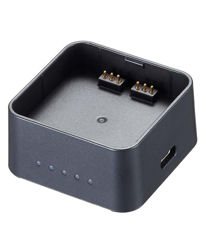 UC30 充電器 USB-C PD充電 AD200ProII AD300Pro 対応持ち歩きやすい充電器 UC30は持ち運びやすいサイズのType-C 急速充電対応の充電器です。小さく軽量のなため、旅行や遠征にも持ち運びやすいです。多くのバ...