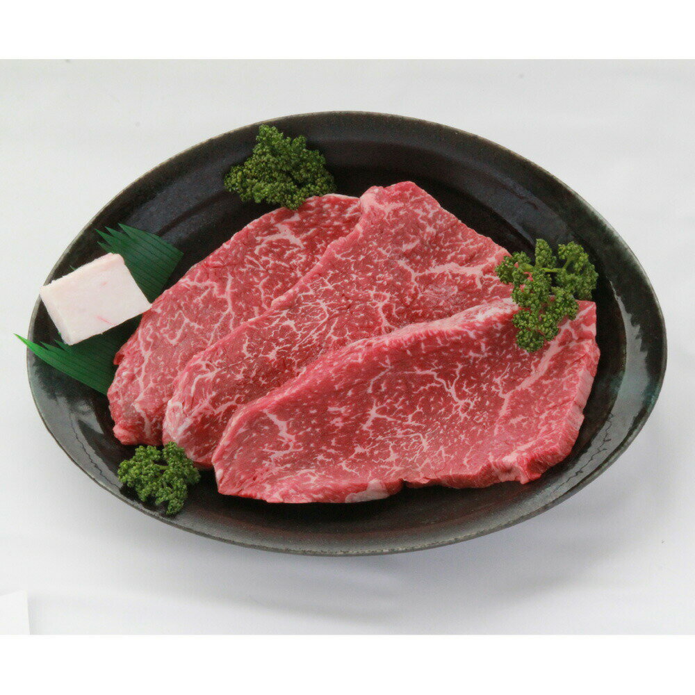 神戸ビーフは、兵庫県内で生産される優れたれた但馬牛から、県内の熟練した農家が高度な飼育技術を駆使して作りだした牛肉です。牛肉良し悪しは、素牛できまるといわれていますが、神戸ビーフの素牛である但馬牛は、約1200年も昔から兵庫県北部の但馬地方...