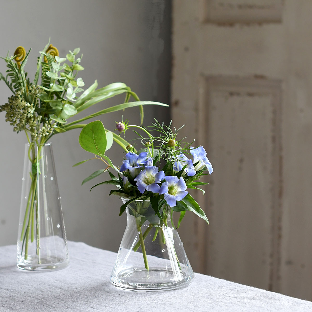 Bobcraft ボブクラフト フラワーベース 花器 花瓶 花材 資材 ガラス雑貨 インテリア雑貨 おしゃれ パーティー シンプル ガラス花器 ※全て手作り工法のため、サイズ・形状・色味・重量・厚みなどに多少の個体差がございます。 ガラス製...