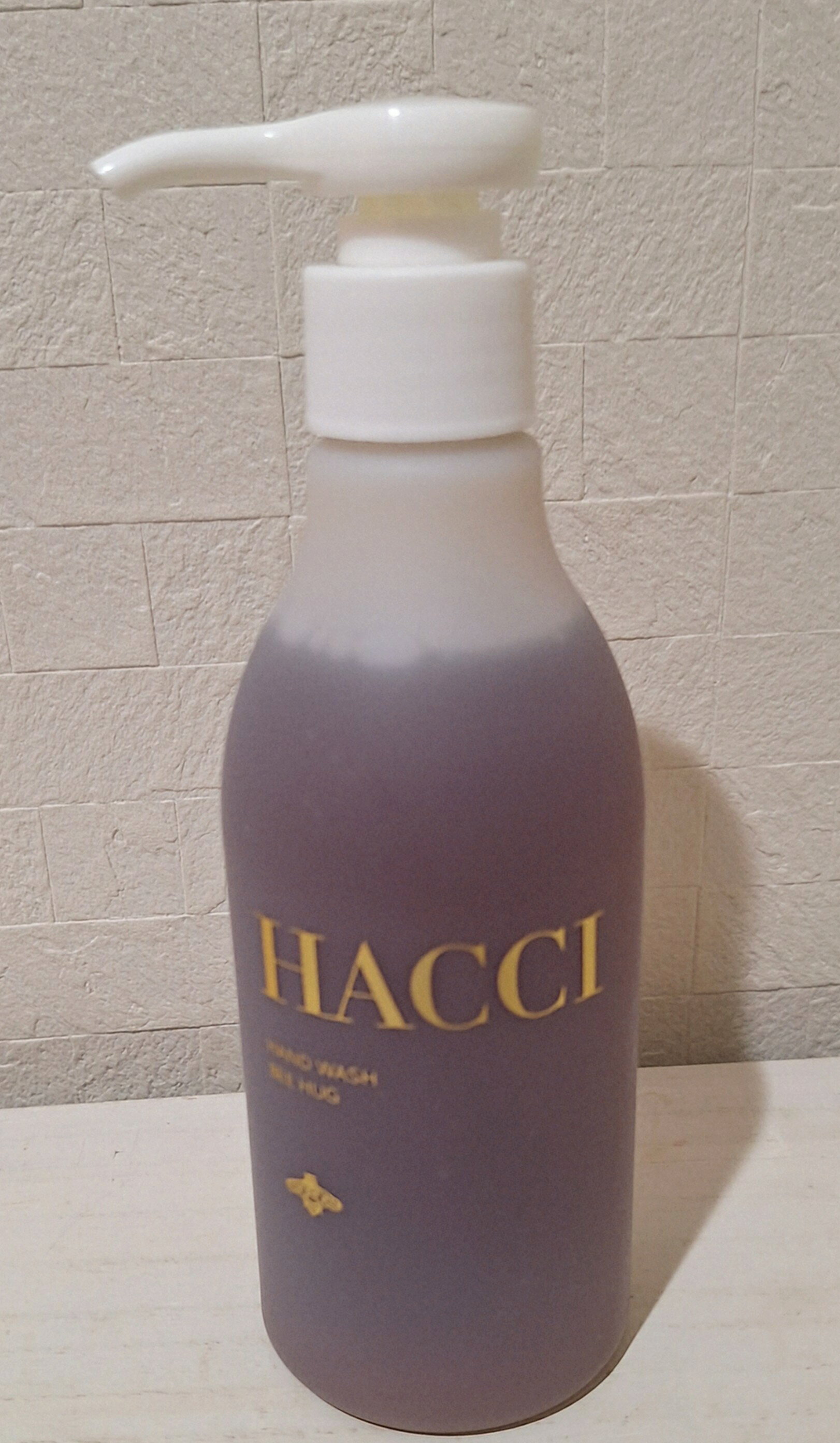 商品詳細 商品 ハッチ bodycream 内容量 1PC 原産国 日本> 区分 home fragrance 広告文責 キーリン 東昇商事 　06-6389-8289（連絡先電話番号）マイルドな洗浄製法を実現。ローヤルゼリーエキスとミツロ...