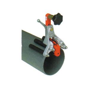 MCC 塩ビ管面取り工具 BV-250B3●対象管 　 VP管(VPW管)、HIVP管(HIVPW管)、VU管、 　電力管、通信管 品　番 適応サイズ (呼び寸法) 面取り能力 BV-250 40〜250 外面　15° BV-250B 内面...