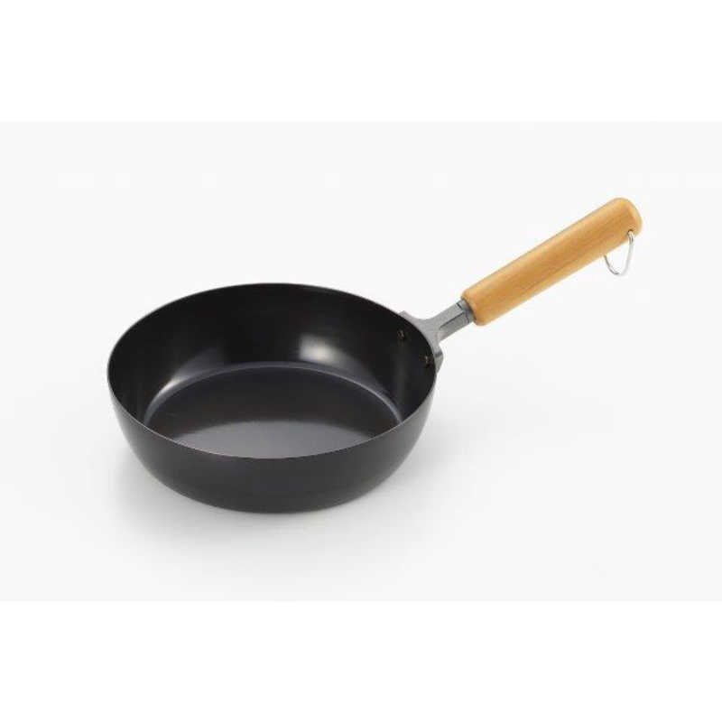 【商品解説】●鉄製だから丈夫で長く使える、使うほどに油が馴染む。熱廻りの良い鉄製なので炒めものはシャキッと、チャーハンはパラっと仕上がります。●打出しなので底面の歪みが少なく、耐久性に優れています。●ガスの直火はもちろん、200V　IHなど...