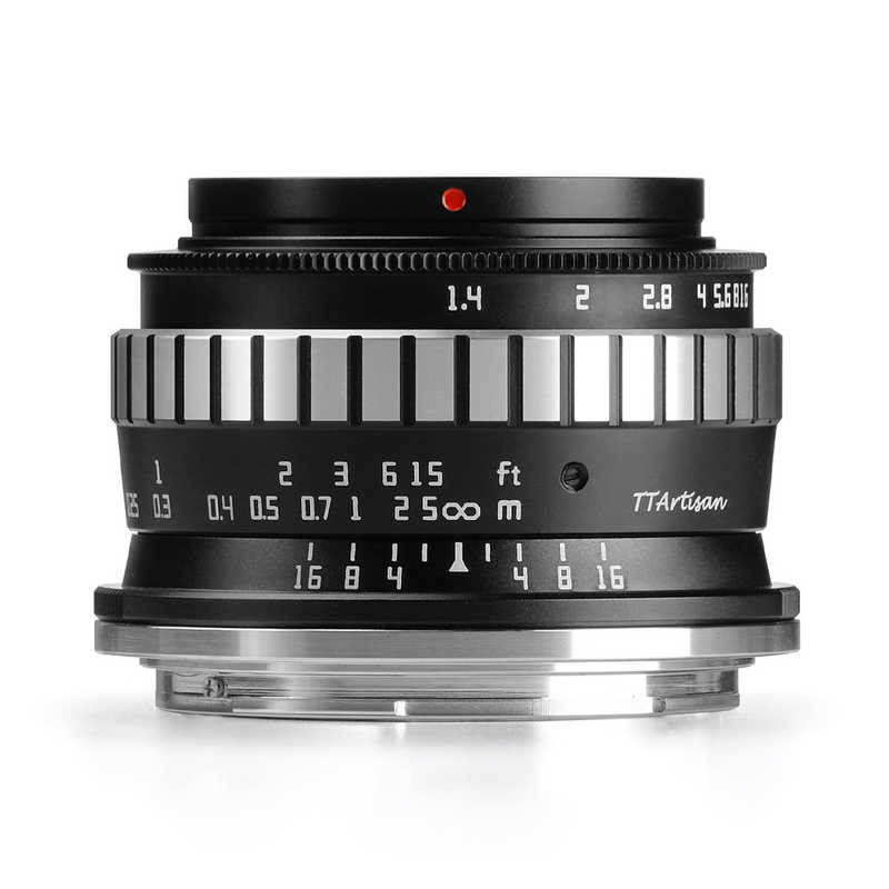 【商品解説】銘匠光学 TTArtisan 23mm f／1.4 C ブラック×シルバー ニコンZマウント用交換レンズTTArtisan 23mm f／1.4 C は、35mm判換算35mm相当（APS-C）の大口径準広角レンズです。開放時の...