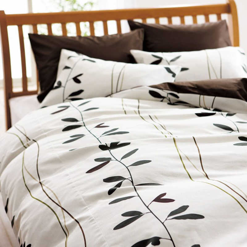 【商品解説】ナチュラルでシックなリーフパータンのカバーリングです。ふとんカバーの両サイドにファスナーが付いているので、出し入れが簡単。また、おふとんとカバーを結ぶテープにはホックが付いているので付け替えも便利です。【スペック】●型式：（21...