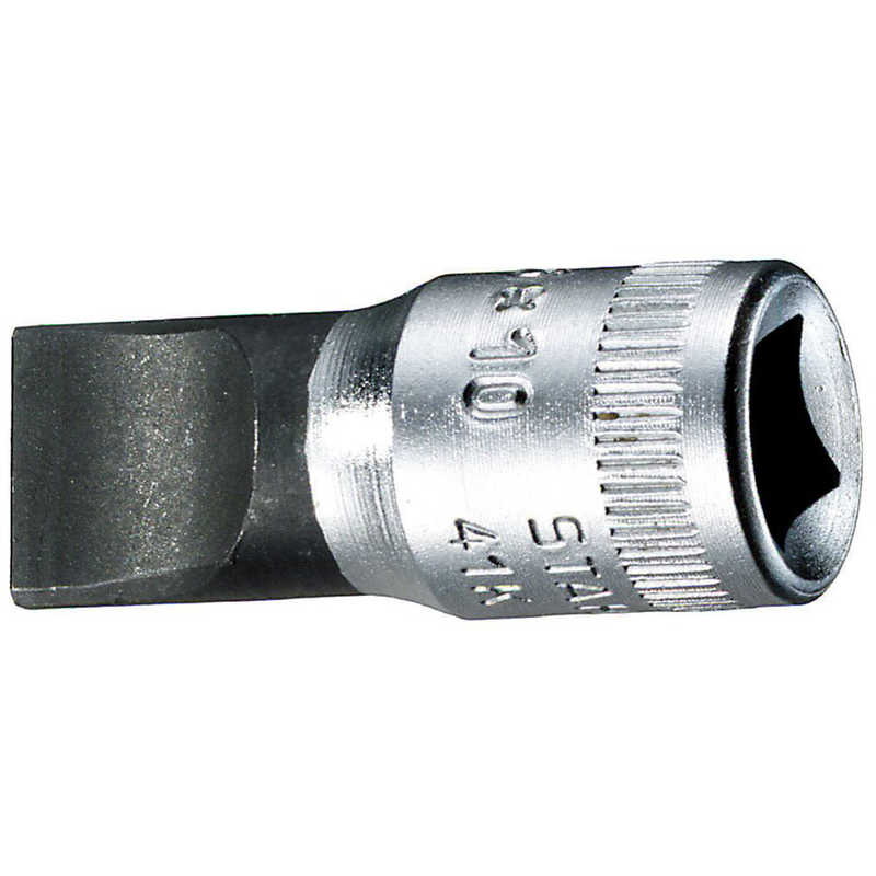 【商品解説】●軸長の短いマイナスビットソケット。●差込角(SQ；inch)：1/4●サイズ(mm)：0.8×4.0●全長(L1；mm)：28●軸長(L2；mm)：16●ソケット部外径(d；mm)：11.6●軸厚(a；mm)：0.8●軸幅(b...
