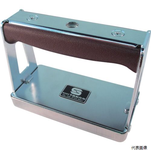 【特長】 ●片手で簡単に操作できます。 ●吸着量は、M10平座金の場合約0.6kg、M4×10ねじの場合約0.7kgです。 【用途】 ●金属工場の鉄片、鉄粉選別に。 【仕様】 ●吸着力(N)：50 ●幅(mm)：106 ●奥行(mm)：52...