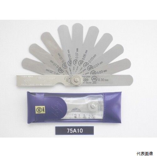 【特長】 ●他の測定器では測り得ない微細な二平面の間隔を簡単にかつ正確に検査することができます。 ●JISマーク表示認証品です。 ●自動車や、電動機、発動機関のピストンやシリンダ部の間隔測定には欠くことのできない測定具です。 【用途】 ●す...