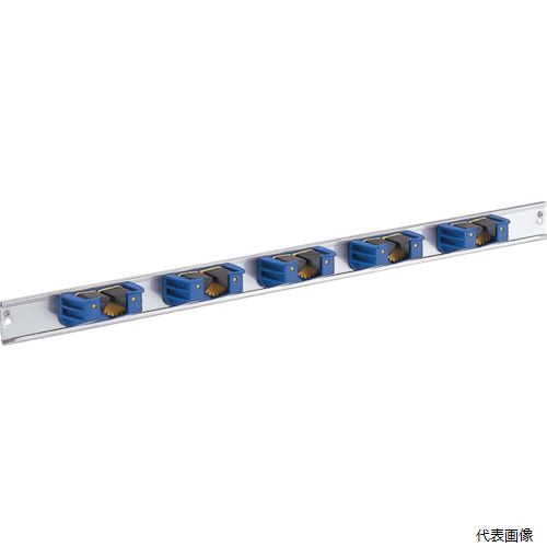 【特長】 ●ハンドル9〜35mmまで掛けられます。 ●壁面に簡単に設置できるモップハンガーです。 【用途】 ●壁掛けタイプのモップ・ほうきなどの保管用ホルダ。 【仕様】 ●幅(mm)：900 ●奥行(mm)：55 ●高さ(mm)：57 ●最...
