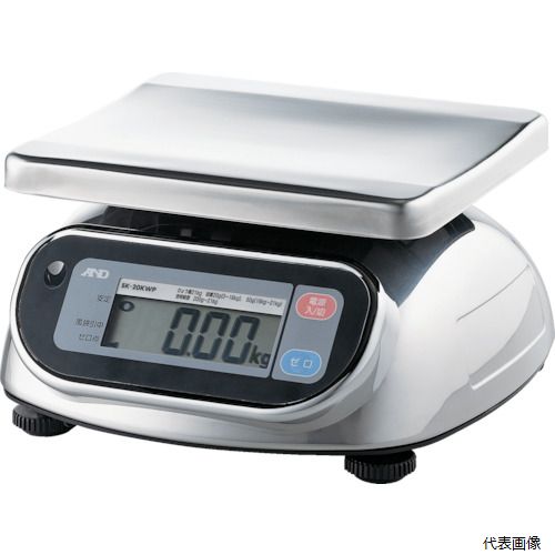 【特長】 ●水でジャバジャバと洗える防じん・防水仕様ステンレス製で衛生的です。（水没は避けてください） ●クッキリ見やすい大型液晶表示、オートパワーオフ機能付です。 ●高分解能で細かく計量できます。 ●ウォーターボーイです。 ●使いやすい簡...