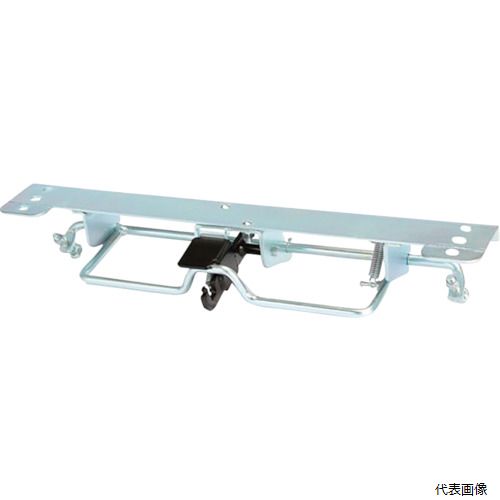 【特長】 ●ペダル踏み式により、後車輪2輪が同時にロックします。解除ペダルでロックは外れます。 ●特許認証番号：第3319922号 【用途】 ●傾斜地での自然走行防止。 【仕様】 ●適合機種：PLA300、PLA300-DX ●摘要：300...