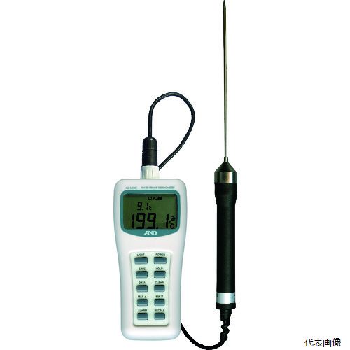 【特長】 ●バックライト付きで暗い場所でも作業性よく温度測定、またデータホールドもできます。 ●上限/下限温度アラーム機能で温度管理ができます。 ●最大99個のデータメモリーができます。 ●本体とφ3.5mm温度センサーのセットです。 【用...