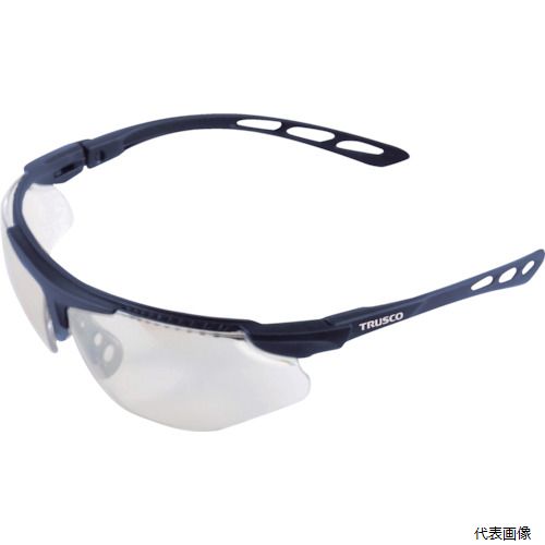 【特長】 ●ナイロン製ツルで頭部への負担が軽減されます。 ●UVカット(99.9%)仕様のレンズです。 【仕様】 ●レンズ色：クリア ●テンプル色：ブルー ●フレーム色：ブルー ●幅(mm)：153 ●高さ(mm)：45 ●レンズ厚(mm)...
