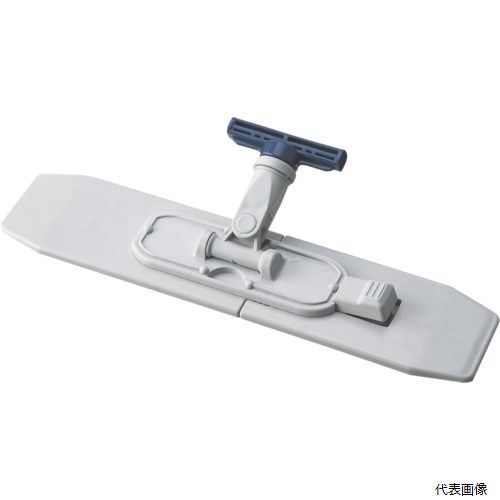 【特長】 ●手を使わず、足踏みで簡単にモップを取り付けることができます。 【用途】 ●清掃用モップホルダー。 ●幅(mm)：415 ●長さ(mm)：90 ●用途に合わせて着脱できるヘッド交換対応のフラットモップ。 【材質／仕上】 ●プレート...