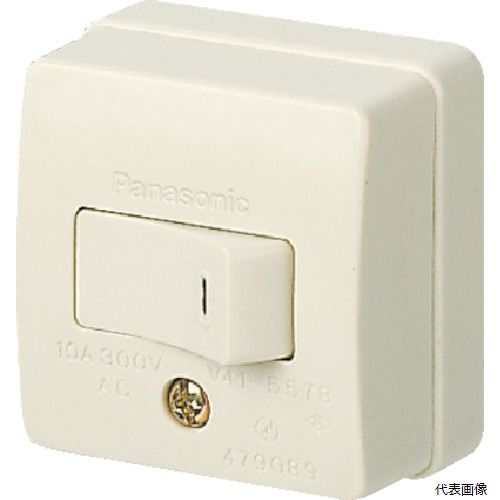 【特長】 ●角型タンブラスイッチです。 【仕様】 ●定格：10A300V ●幅(mm)：48 ●長さ(mm)：48 ●厚さ(mm)：29 ●色：ミルキーホワイト ●タイプ：3路露出スイッチ ●回路方式：3路 【入数】 ●1個 他のサイズはこ...