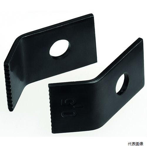 【特長】 ●ピンセット型ストリッパー用の替刃です。 【仕様】 ●適合電線(mm)：0.5 ●品名：替刃0.5mm(1511ー120用) 【入数】 ●1組/2枚 他のサイズはこちら 在庫のない商品は検索に表示されない場合がございます