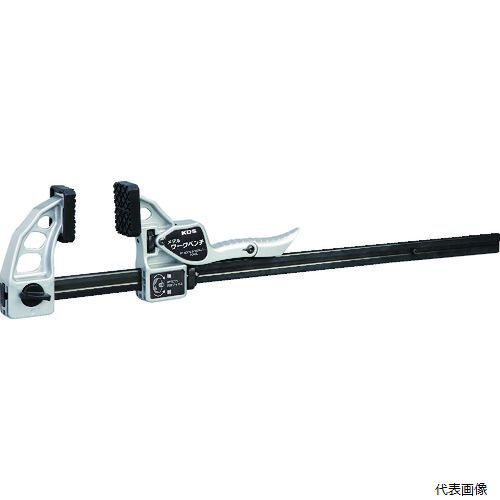 【特長】 ●締付け力調整スクリュー付です。 ●曲がりにくい堅牢な金属製バーです。 ●固定用金具で簡易バイスにも可能です。 【用途】 ●締付け・解除 【仕様】 ●全長(mm)：865 ●締付幅(mm)：600 ●最大締付力(kg)：350 ●...