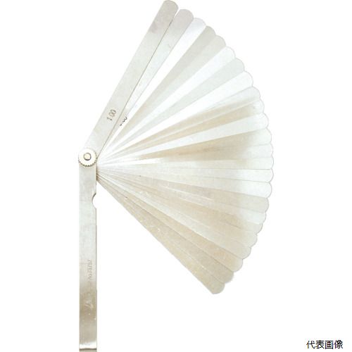 【特長】 ●用途にあわせて豊富な種類の長さとリーフをそろえたシックネスゲージです。 ●リーフ止めネジを外すことで、リーフの取り外しができます。 【用途】 ●隙間に挿入して寸法の測定に。 ●リーフ形状：A ●長さ(mm)：150 ●枚数(枚)...
