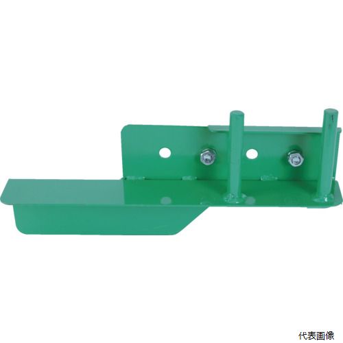【特長】 ●後付けで4輪自在カゴ車の連結用部品として使用できます。 ●連結することで、1度に2台以上のカゴ車を1人で牽引できます。 ●簡単に取り付けでき、カゴ車の折り畳みもできます。 ●対応機種：カーゴプレスタ 【用途】 ●カゴ車の連結用に...