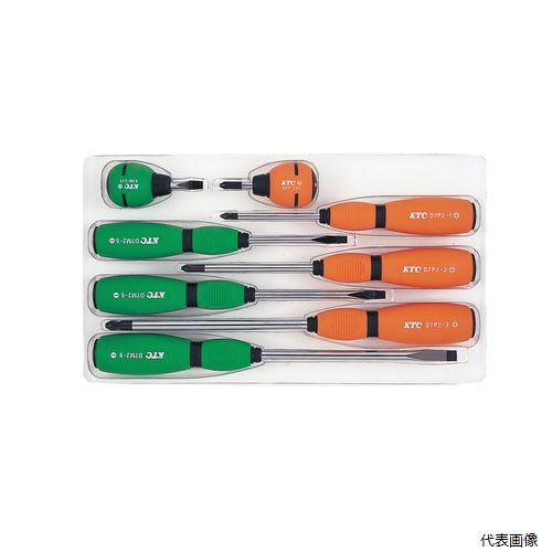 【特長】 ●グリップは軽く、ベトつき感がなく、環境にやさしい素材(エラストマ)を採用しています。 ●グリップのオレンジ色はプラス、グリーン色はマイナスを表しています。 ●パッケージはトレイとして使用できます。 ●軸の材質はCr-Vです。 ●...
