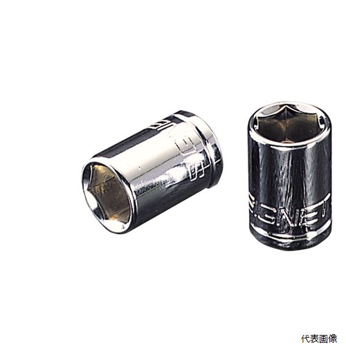 【特長】 ●ミラー仕上げのメッキが美しいスタンダードソケット。 ●ボルト・ナットを傷めにくい面接触タイプ。 ●六角タイプ。 【仕様】 ●差込角(SQ)：3/8 ●サイズ(mm)：17 ●全長(L；mm)：26.0 ●先端部ソケット外径(D1...