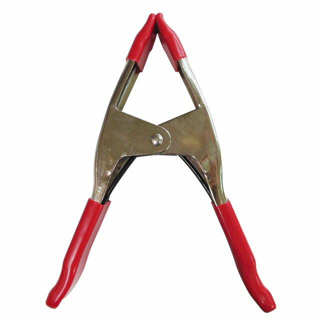 スチール製により耐久性アップ! 【特長】 ●仮押さえにがっちりキャッチ ●ホビー・工作・メンテナンスなど幅広く使えます。 【商品サイズ】 全長225mm 最大口開き　約75mm アゴの深さ80mm 【材質】 ●スチール 【内容量】 1ヶ 他...