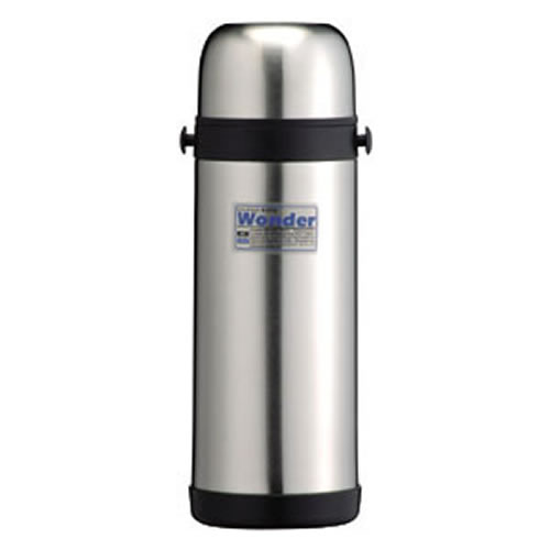 使いやすいベーシックなステンレス水筒ステンレス真空断熱構造で、保温・保冷力のある水筒。ゆったり飲めるコップタイプ。世代や性別を問わず使いやすい、シンプル・ベーシックなボトルです。スポーツやアウトドアに、たっぷり飲める大容量サイズ。中栓はワン...