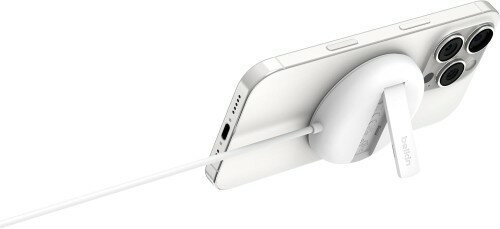 ※の壁紙ダウンロード付きの商品です。本商品をご購入いただきますと、壁紙ダウンロードURLをご提供します。別途、 特典をお届けするためにメールが送信されますので、ご了承の上ご購入ください。Qi2で最大15W充電Qi2技術で対応端末を15W急速...