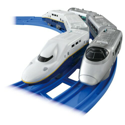 (c) TOMY JR東日本商品化許諾済 400系つばさ：単3形乾電池1本使用(電池は別売です。) E4系Max：単3形乾電池1本使用(電池は別売です。)